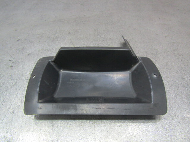 Кожух консоли кабины верхней левый MAN TGA, TGX, TGS