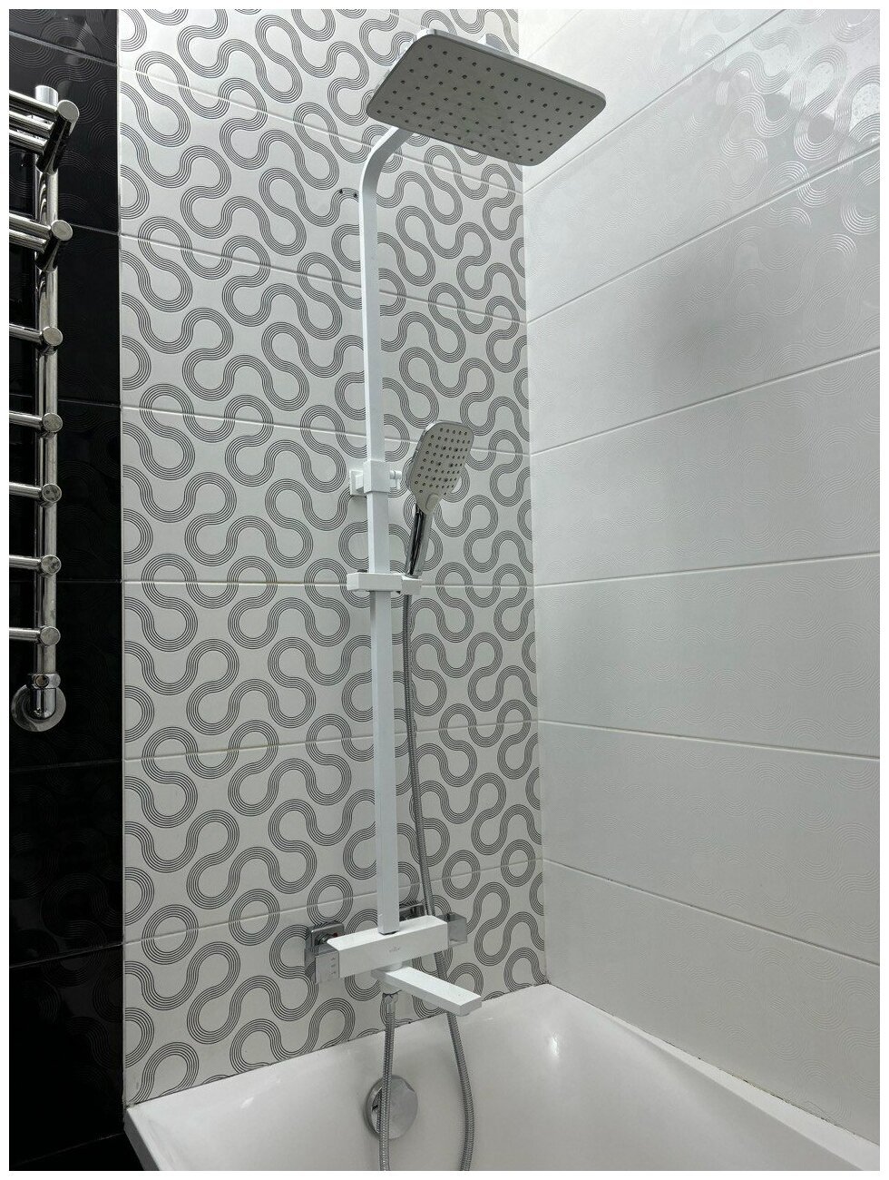 Душевой релинг с термостатом и тропическим душем Vieir V393561-F Белый