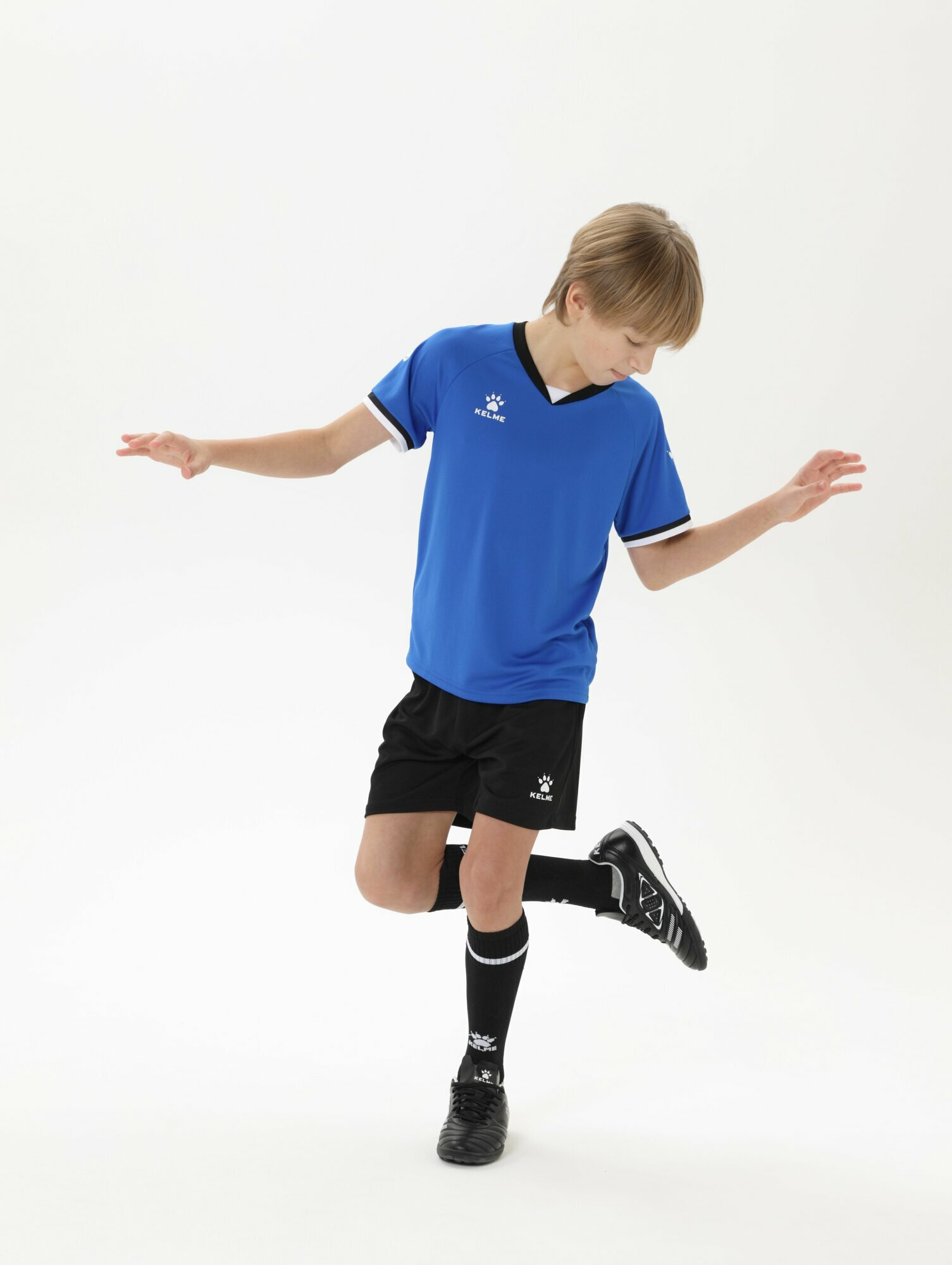 Форма спортивная футбольная форма Football Uniform Set футбольная форма для мальчиков