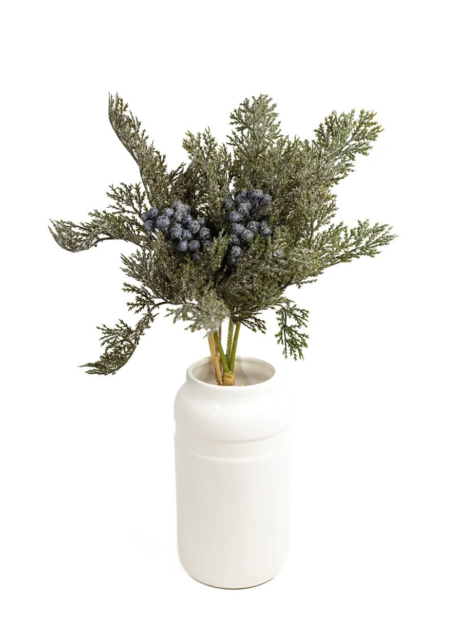 Хвоя заснеженная с ягодами 40 см (связка из 3х)