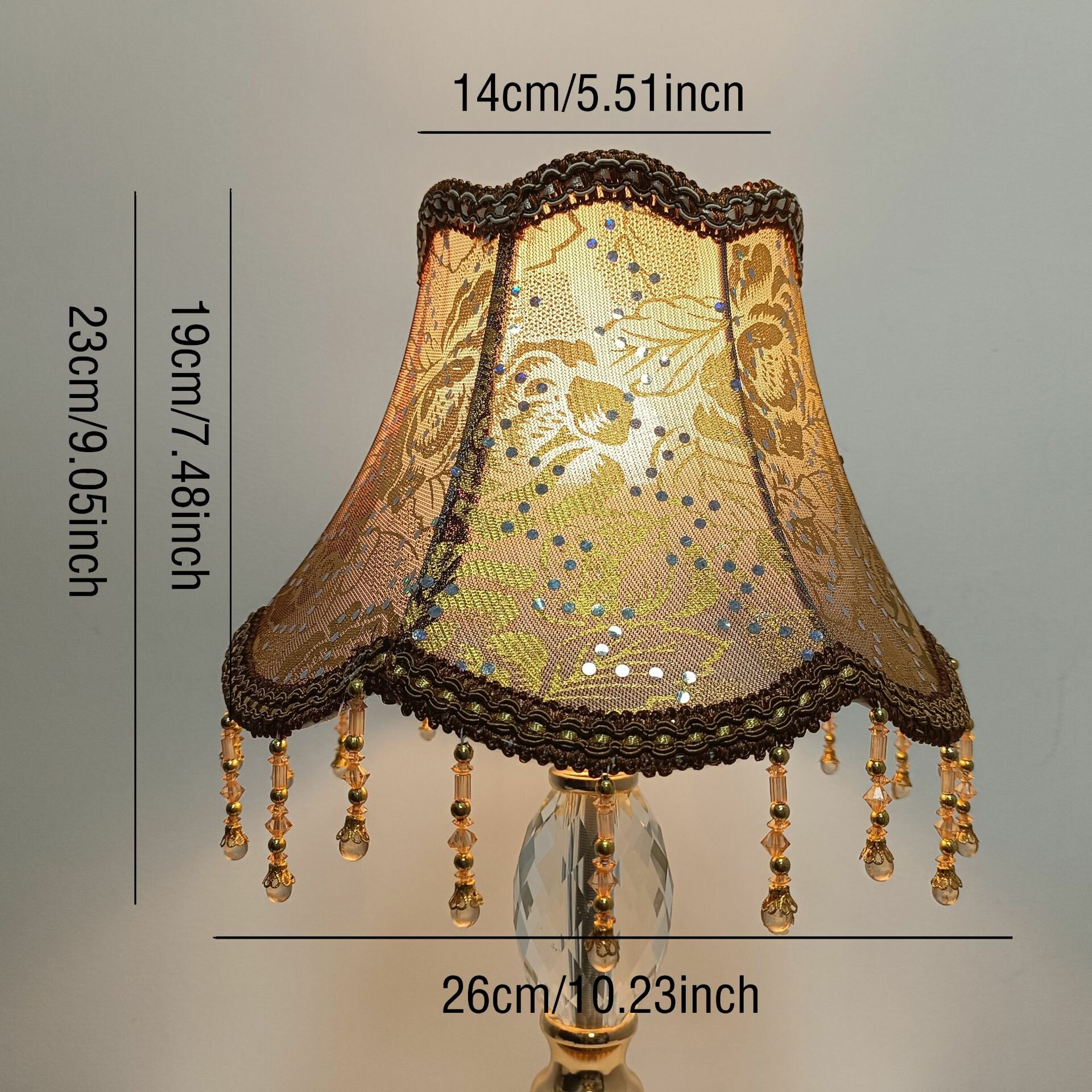 Абажуры в европейском винтажном стиле, аксессуары для настольных и напольных ламп, ручной работы шнурки с бусинами и кисточками, различные дизайны абажуров.