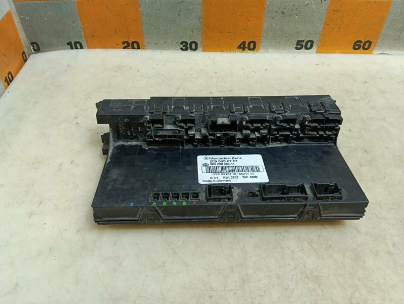 Б/У Блок предохранителей Mercedes-Benz C-Class 2005 W203 472569 MERCEDES-BENZ арт. A2095450701