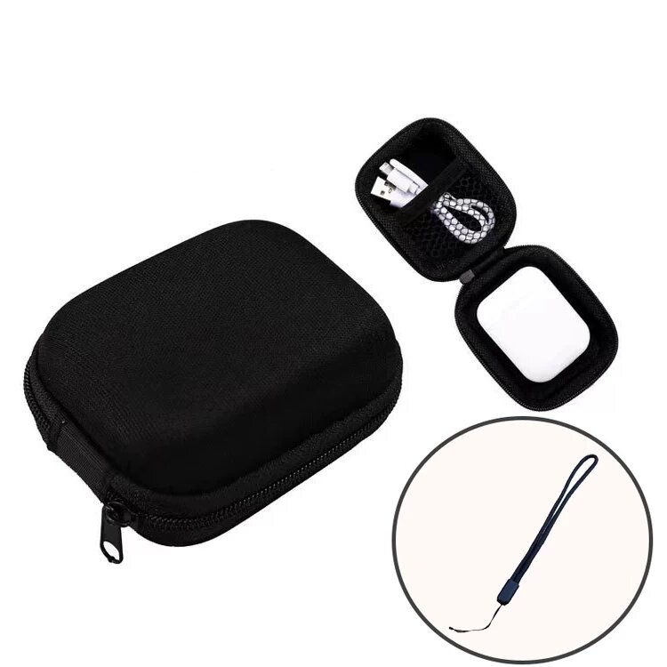 Маленький черный чехол для наушников с шнуром, внутренние габариты 7x6x3.5 см, защита от давления