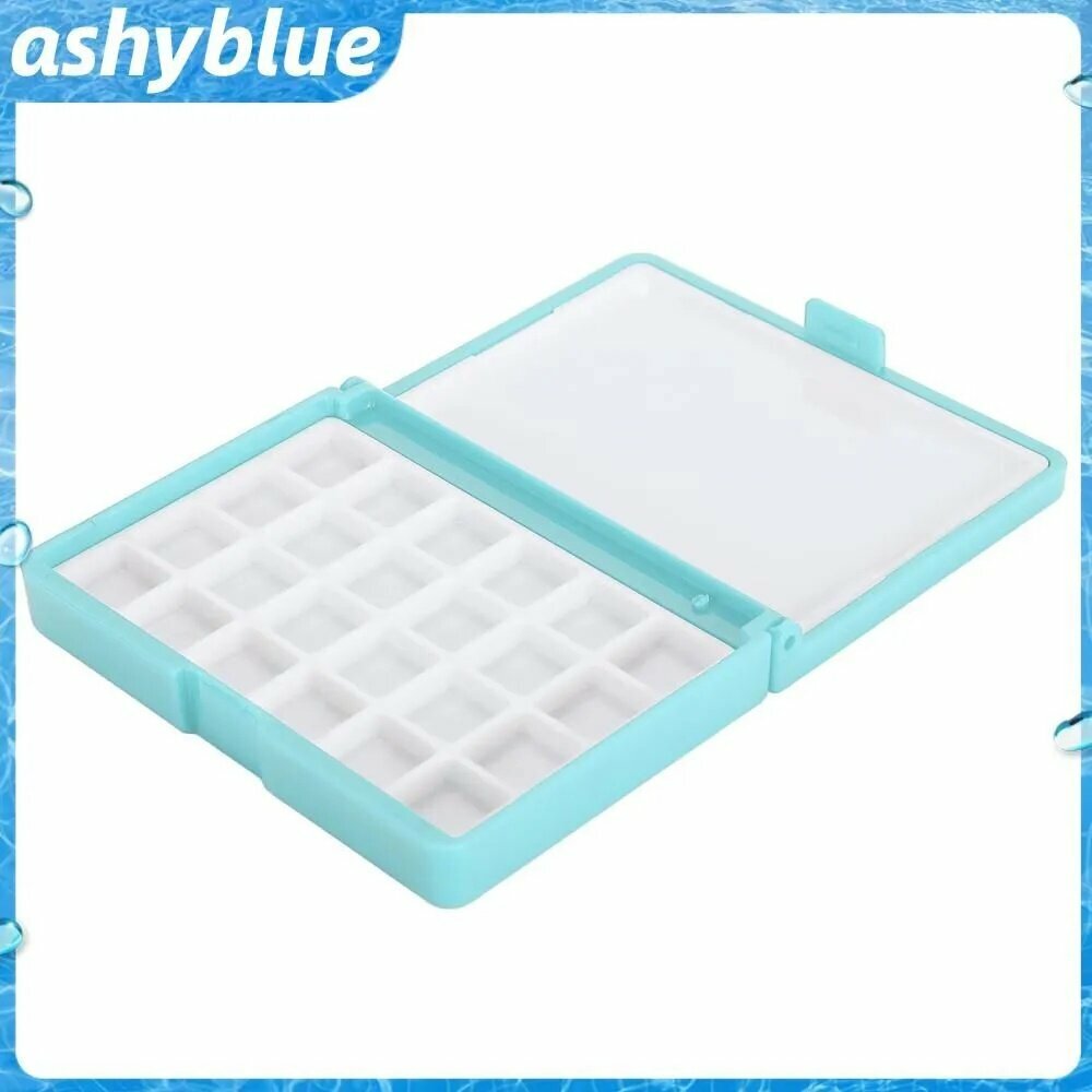 Пустая акварельная коробка