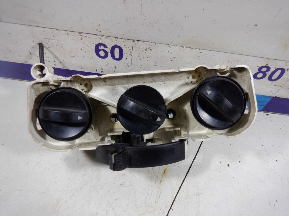 Блок управления отопителем Byd F3 BYDF33744200