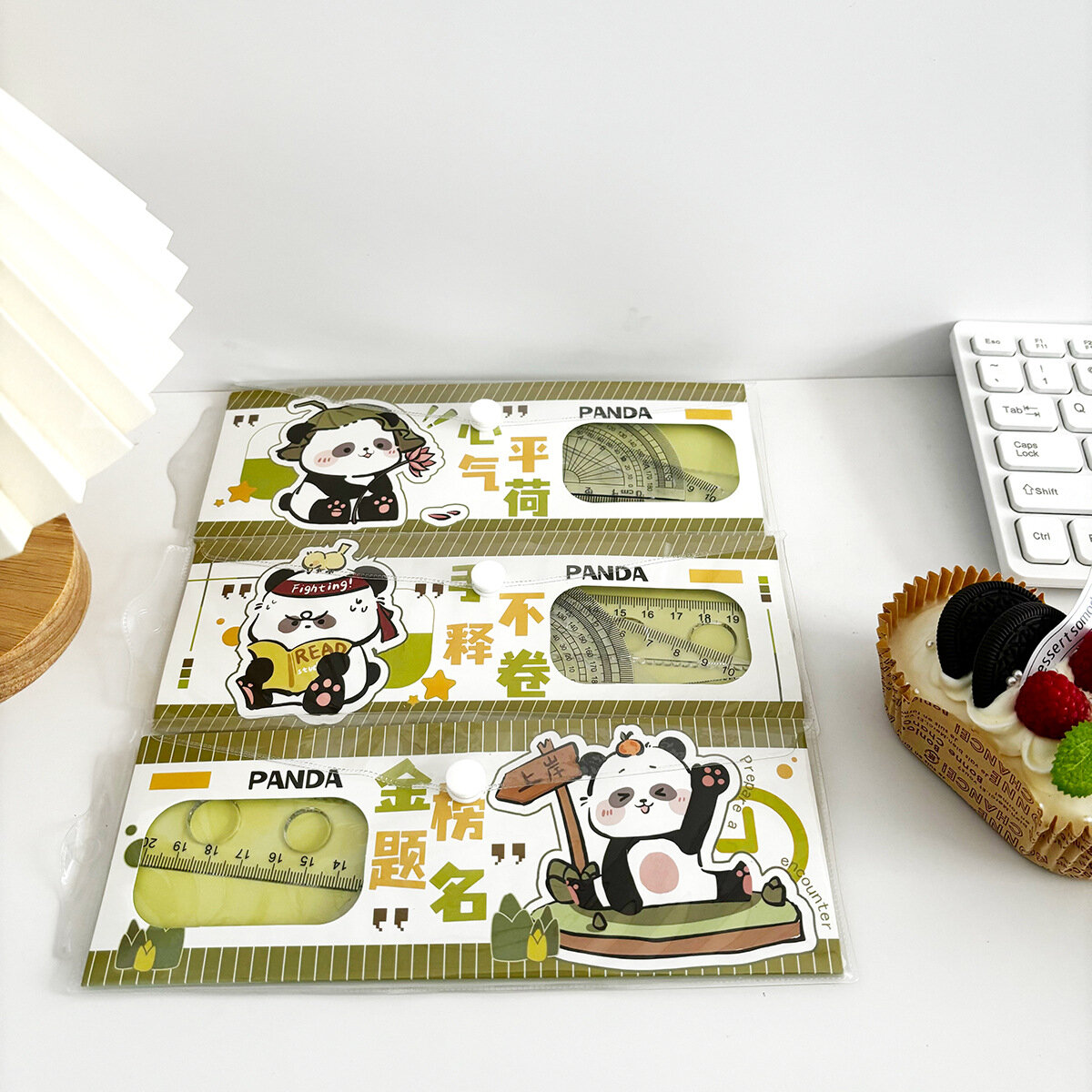 Набор из 4 предметов линейки Haoxue 20 см для учеников начальной школы, детская линейка с мультяшным дизайном, треугольная линейка, набор транспортира, линейка в мягком чехле