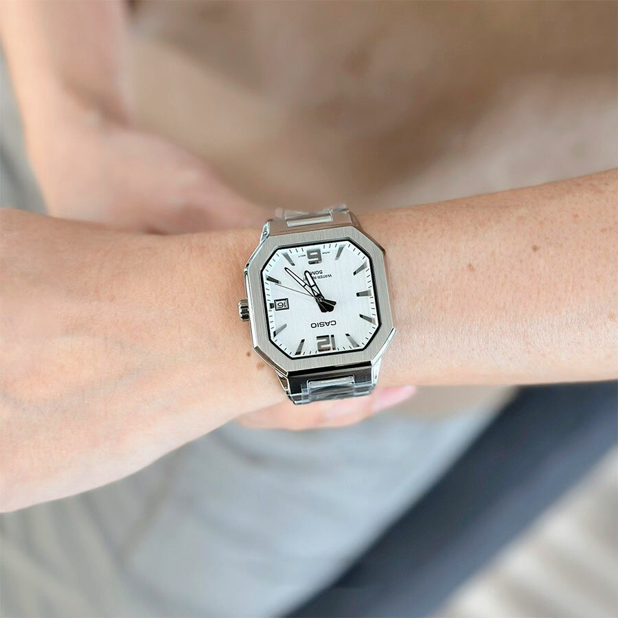 Наручные часы CASIO — фото 1