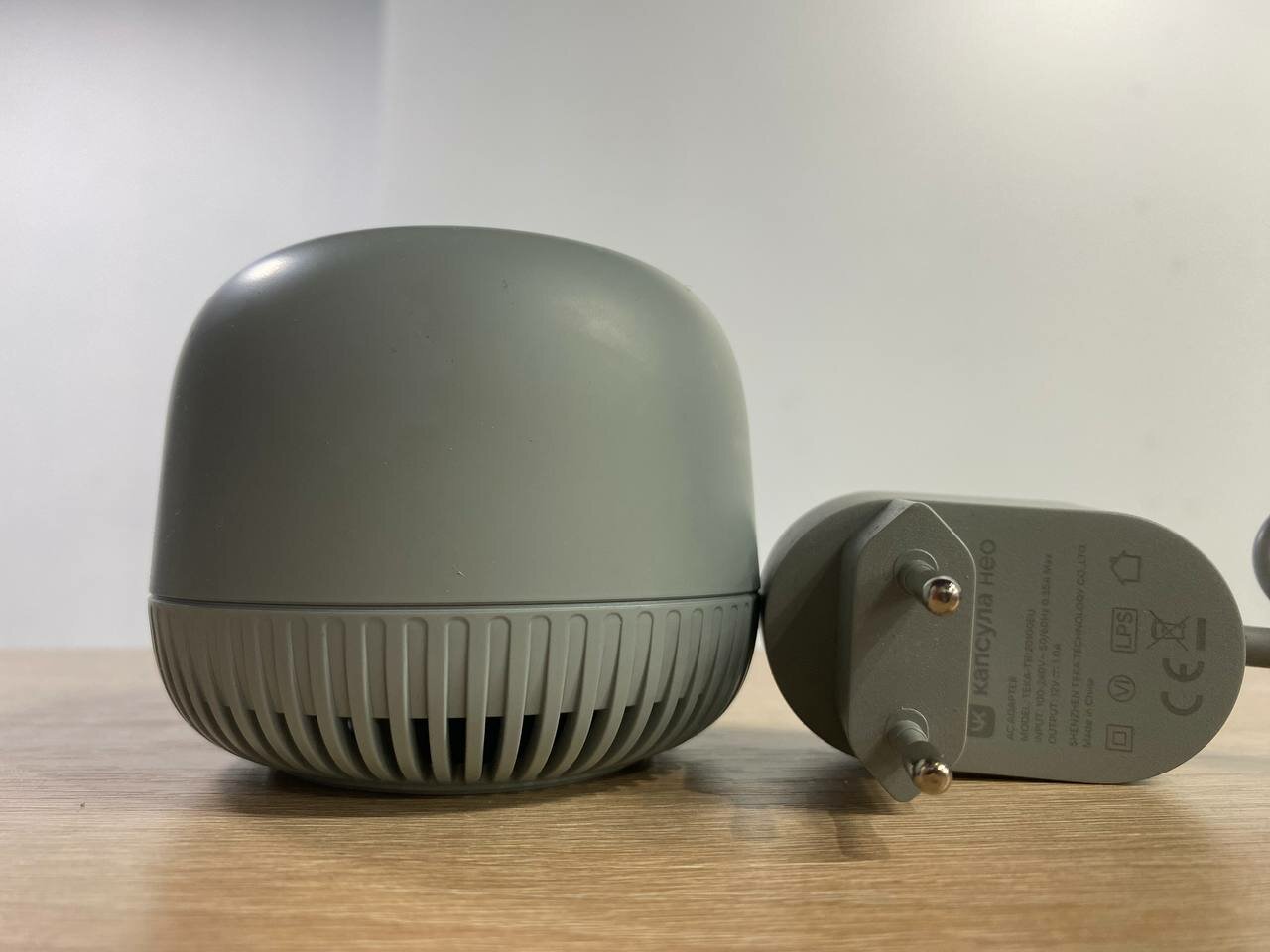 Умная колонка VK Капсула Нео (с часами), серый