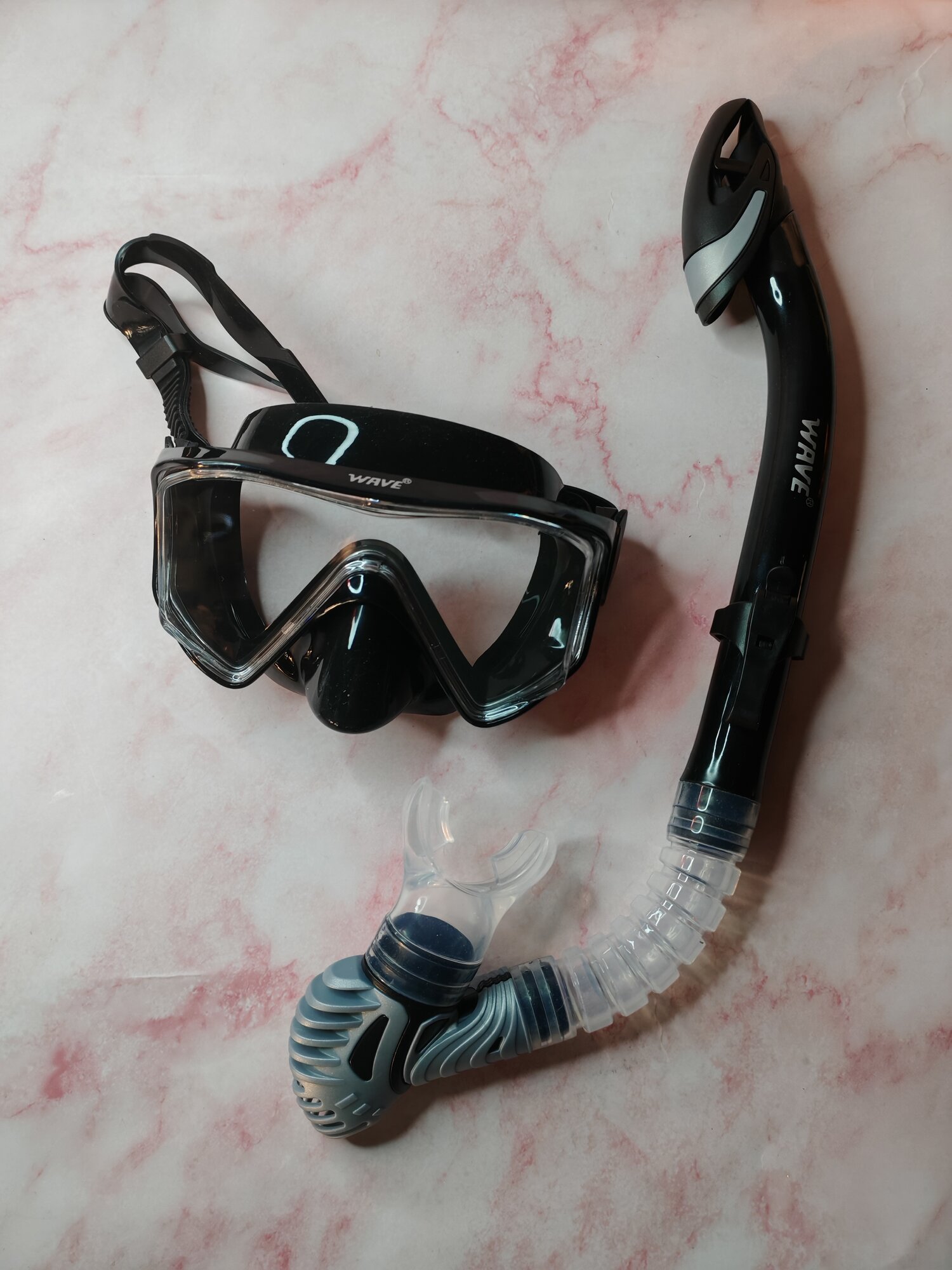 Комплект для снорклинга, маска и трубка для ныряния фирмы Wave