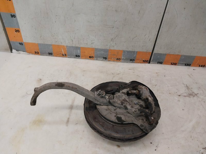 Б/У В сборе со ступицей, ступица Кулак поворотный Mercedes-Benz S-Class 2001 W220 Перед. Прав. 492011 MERCEDES-BENZ арт. A220...