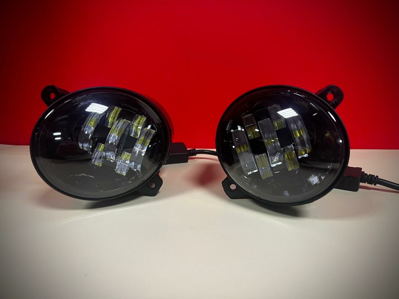 Противотуманные фары светодиодные на LADA LARGUS 50W комплект 2 шт / Противотуманные фары светодиодные гранта led птф