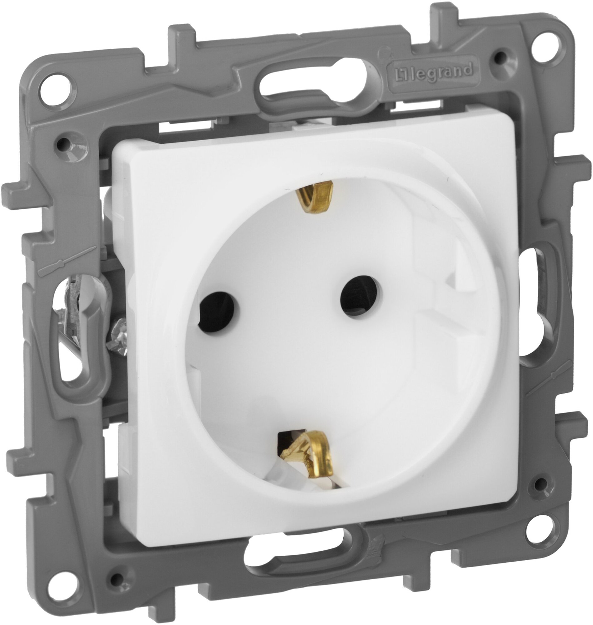 Розетка с заземлением и защитными шторками белая Legrand Etika 672222