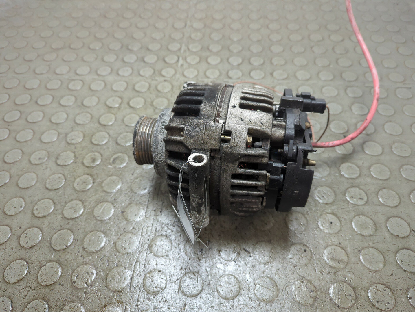 Генератор Renault Scenic Б/У