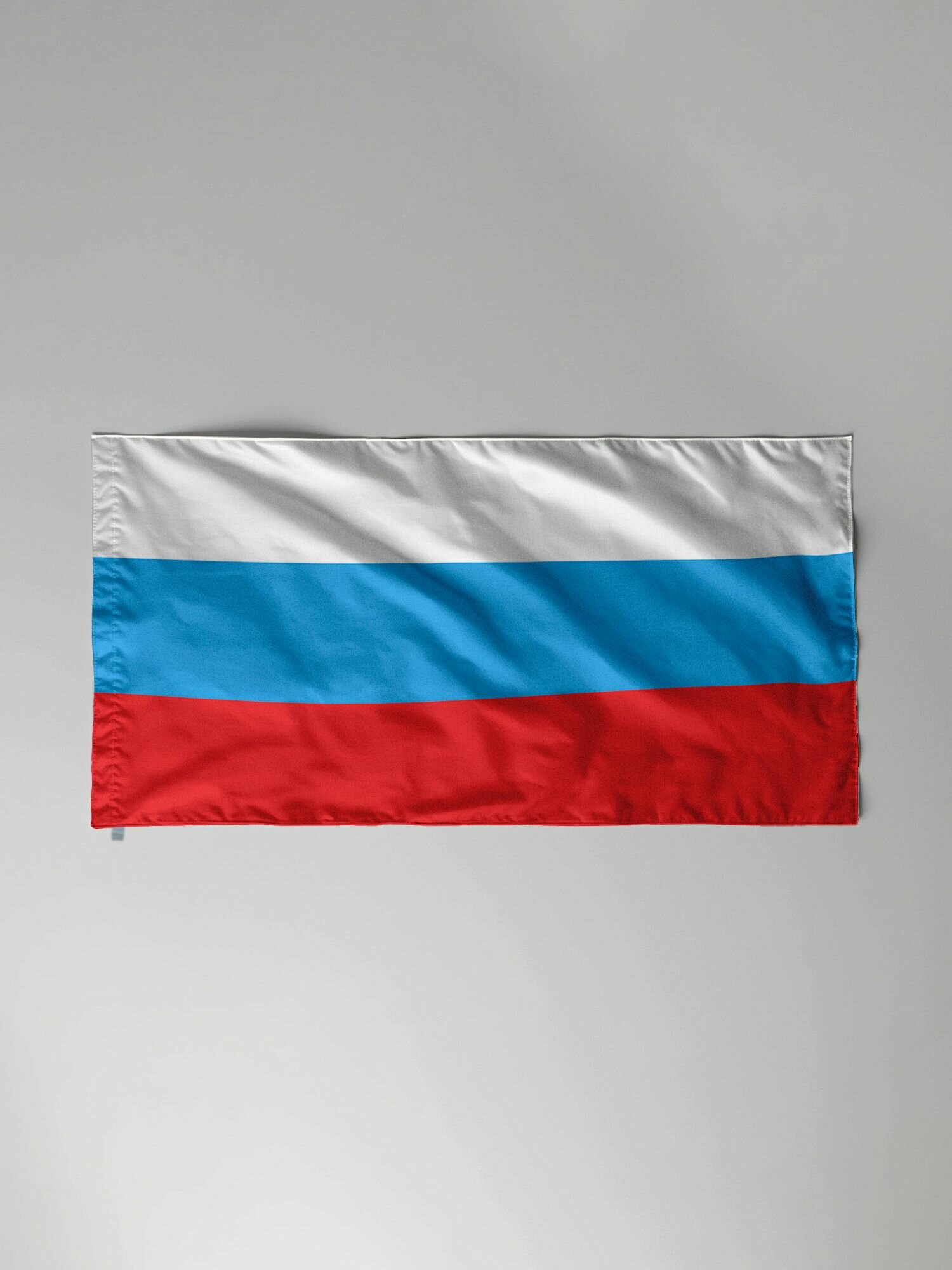 Флаг России 1991-1993 годов (бело лазуревый алый), 90х180 см на шёлке для ручного древка