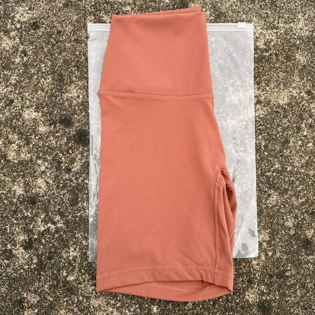 Шорты спортивные