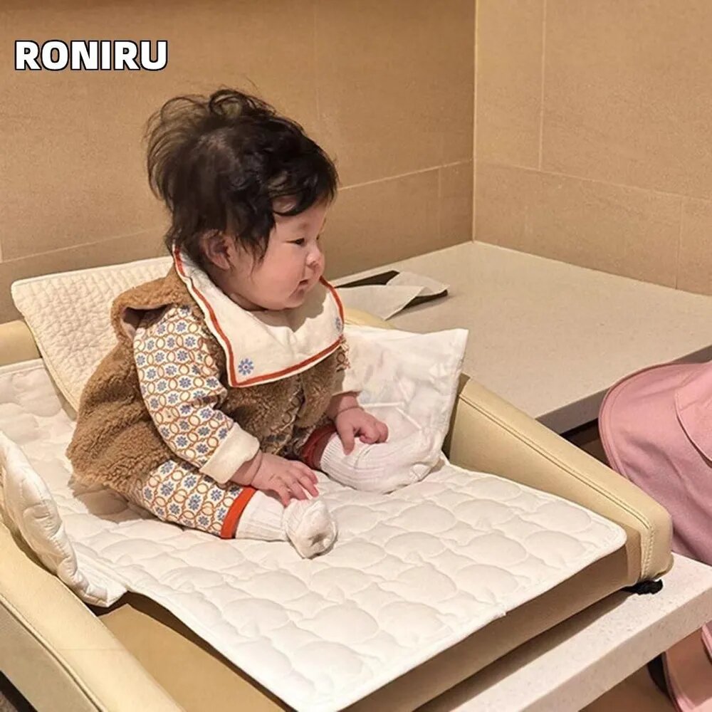 RONIRU Портативный Пеленальный Коврик для гигиеничной смены подгузника — фото 1