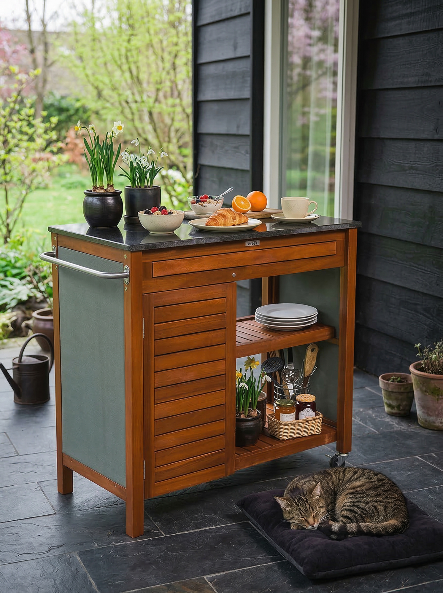 Садовая кухня на колёсах из акации и мрамора Гарден Китчен (Garden Kitchen), тёмная акация