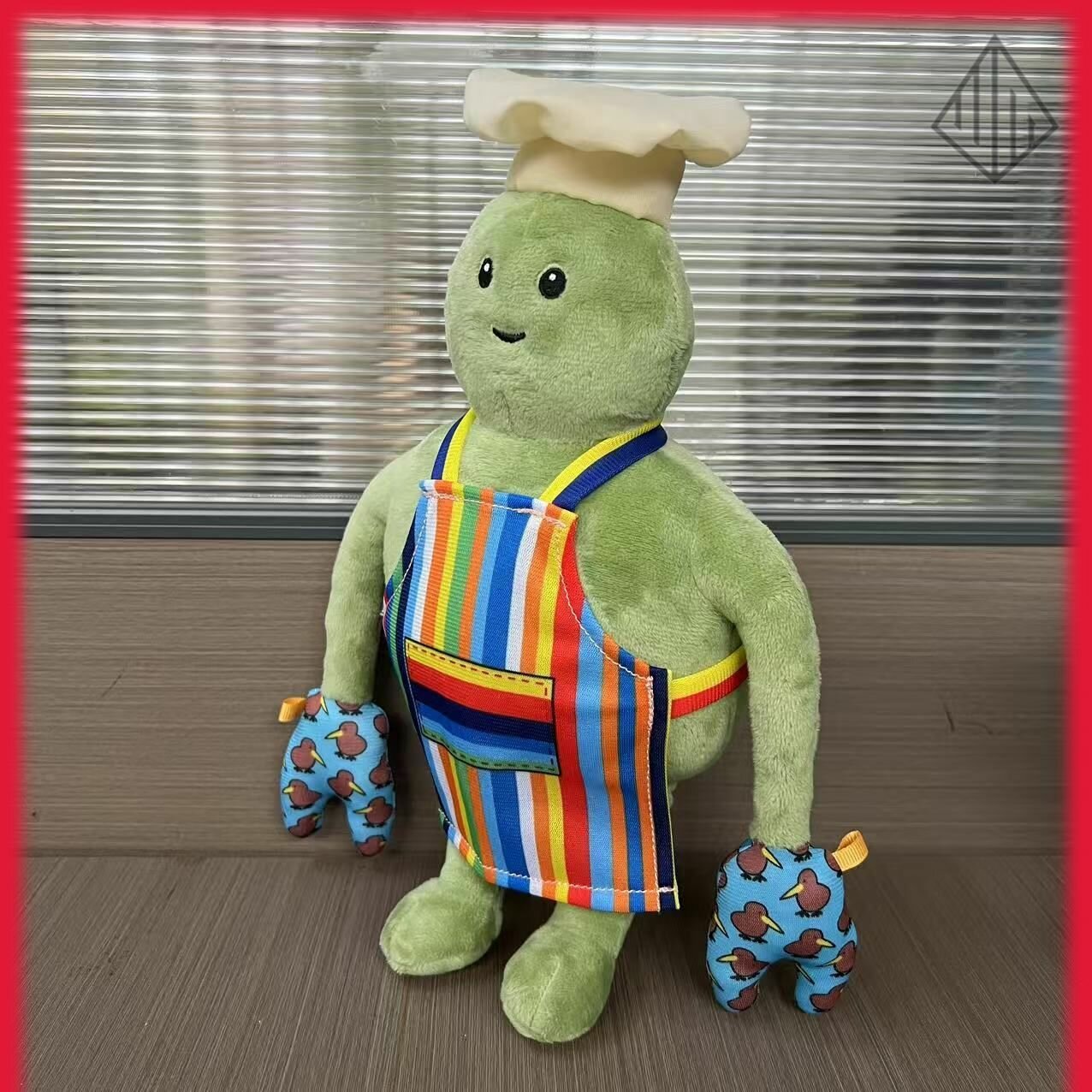 Мягкая игрушка The Tiny Chef Show 28CM, 1 шт