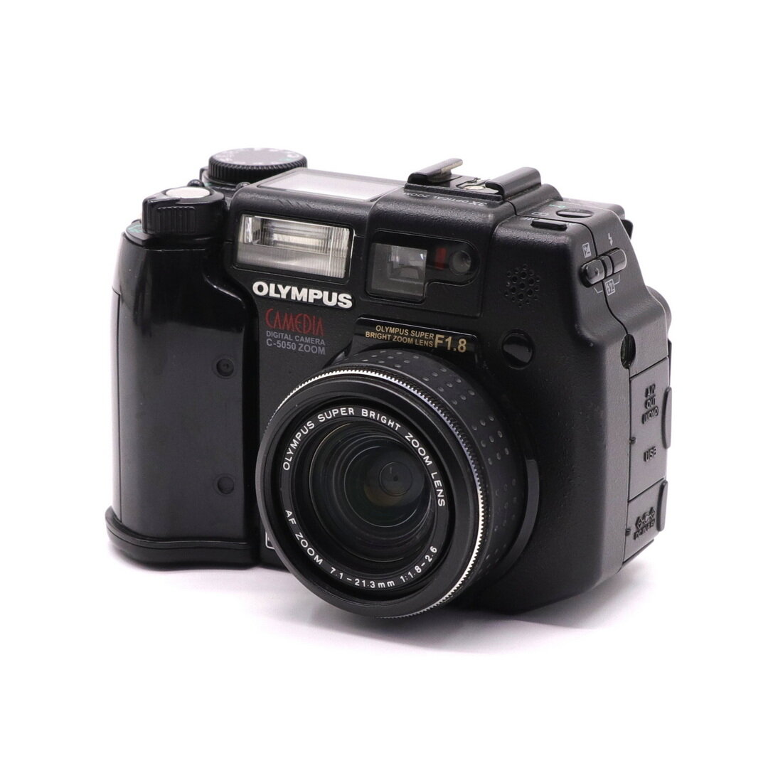 Цифровая фотокамера Olympus C-5050 Zoom Camedia