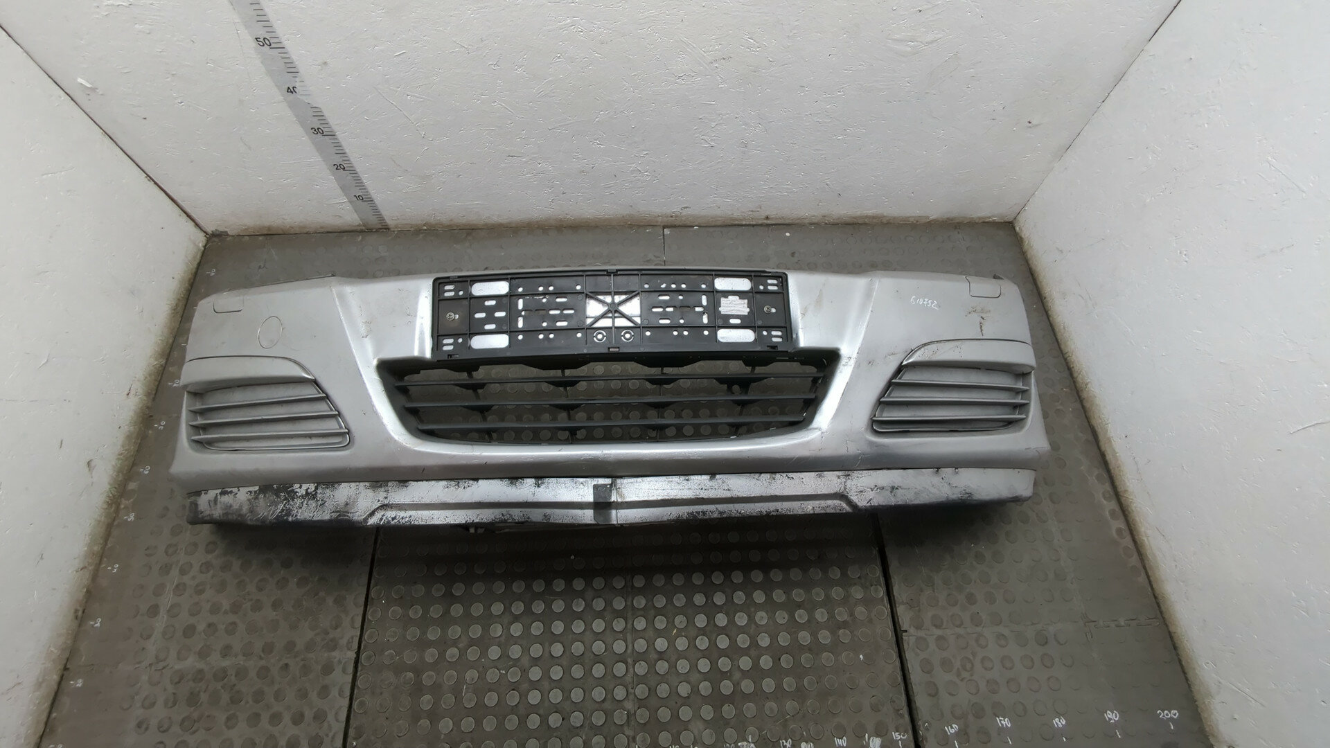 Бампер передний Opel Astra H Б/У