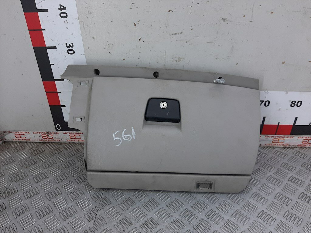 Бардачок (вещевой ящик) Volvo V50 1 39808613 арт. 618781