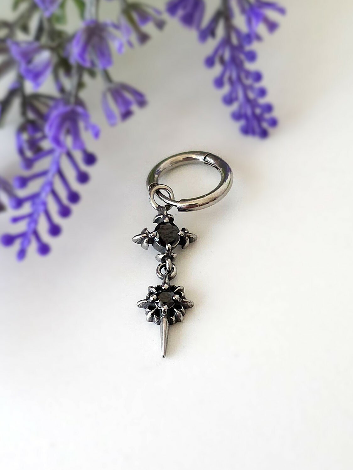 Моносерьга, славянский оберег, фианит, искусственный камень