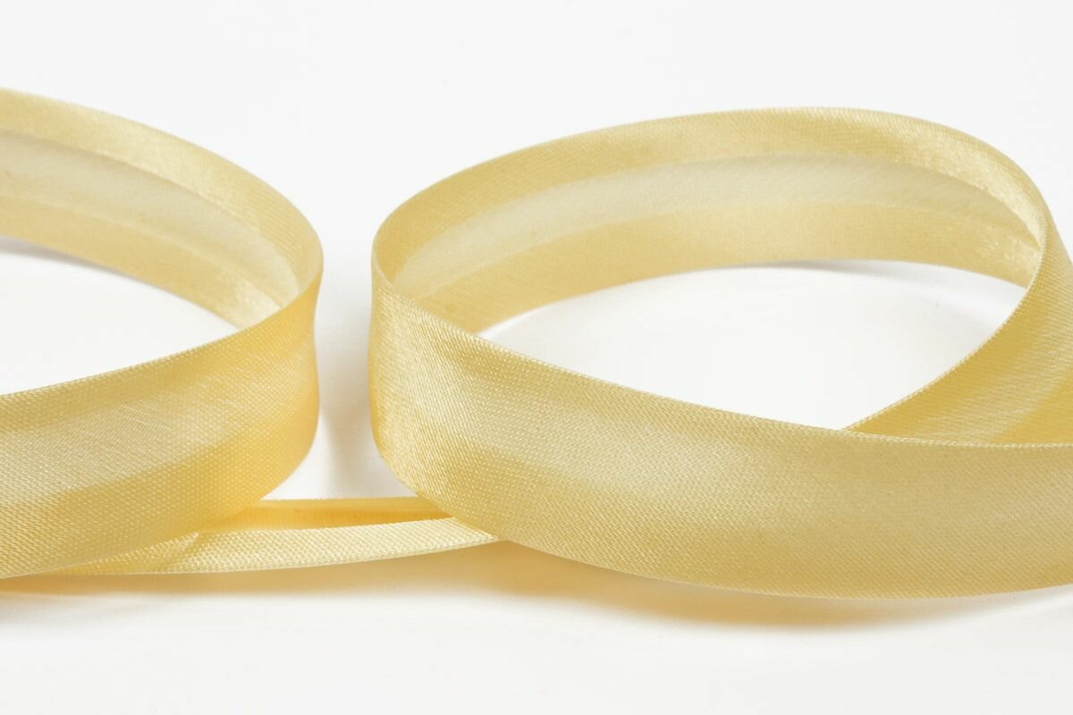 Косая бейка "Gamma" GK-18P 17 - 18 мм 132 м 1 м №010 бл. желтый