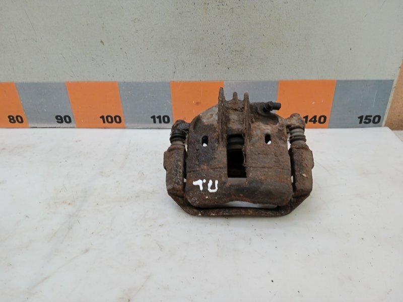 Б/У Вольво В40 Суппорт передний левый Volvo V40 2003 275558 VOLVO арт. 8251694