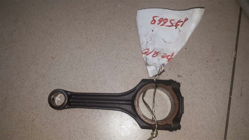 Шатун от Mercedes-Benz E-Сlass W210 1995-2002