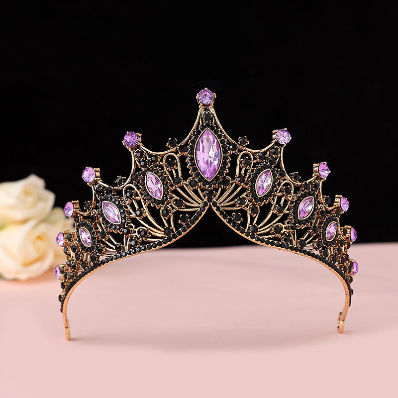 Головной убор "Хрустальная корона", черно-белый, древнее золото, фиолетовый