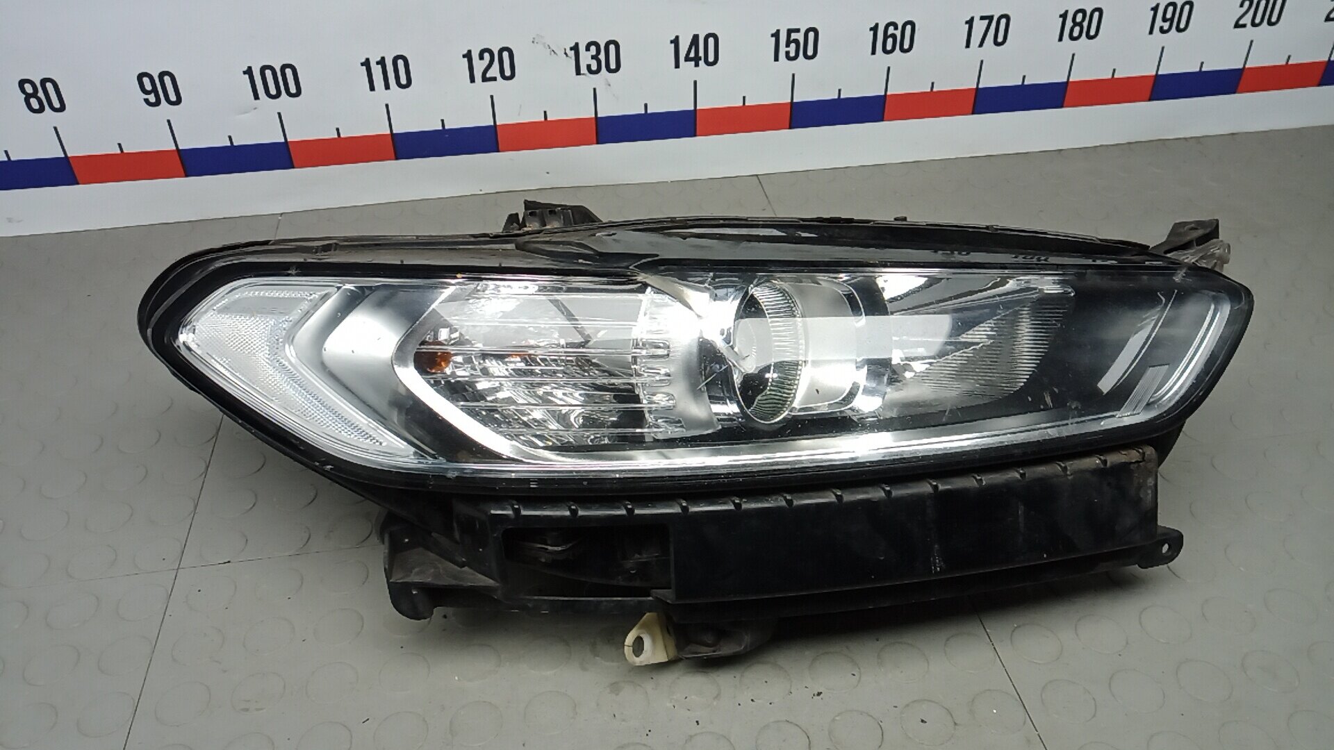 Фара правая FORD MONDEO 5, Номер 0S7313W029FA