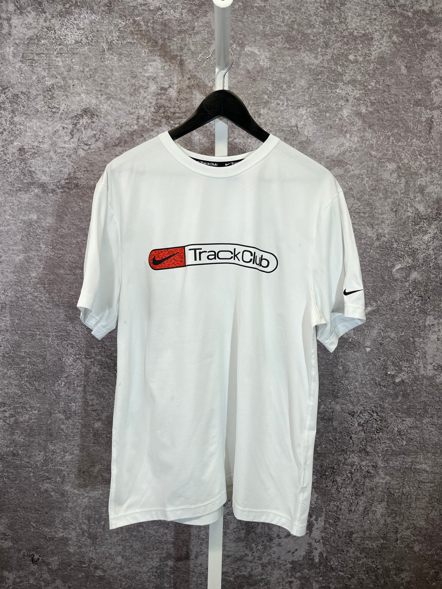 Футболка NIKE TEE DRI-FIT TRACK CLUB BASIC WHITE