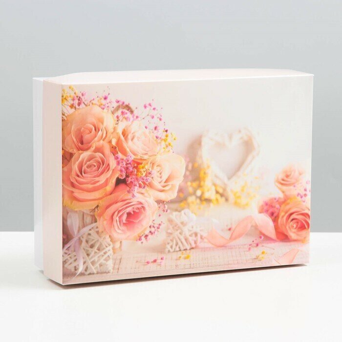 !09 Подарочная коробка (набор 4 штуки) сборная "Букет роз" 21 х 15 х 5,7 см.