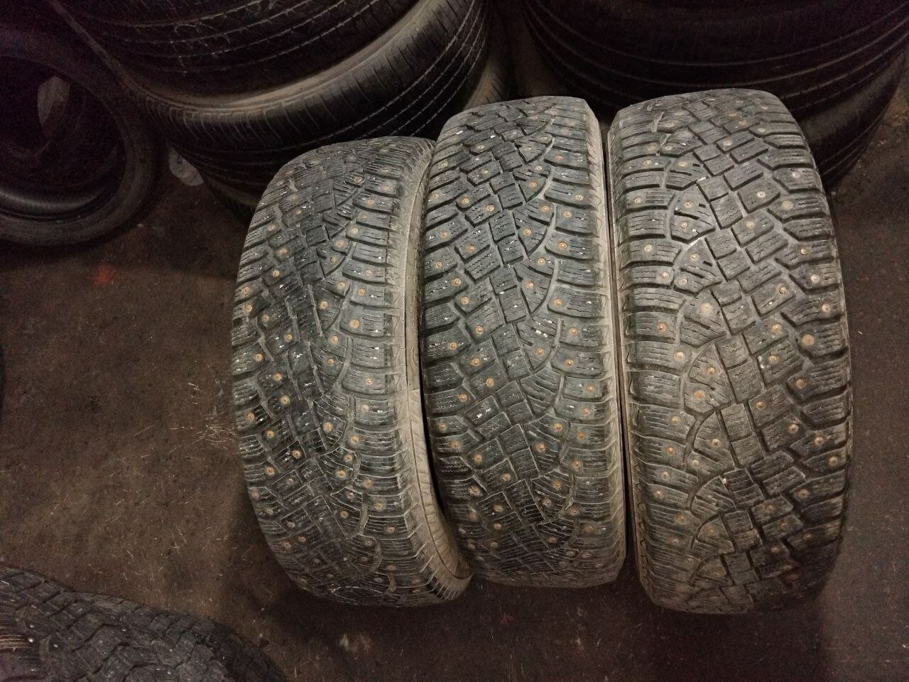 Зимние шины Continental IceContact 2 225/65 R17 20% износ RJL125770