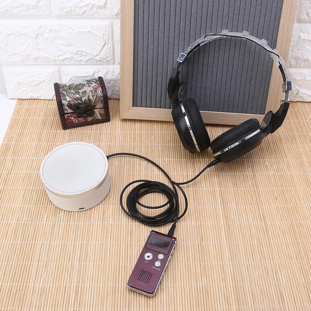 3,5 мм один сантиметр два мужчины аудио кабель