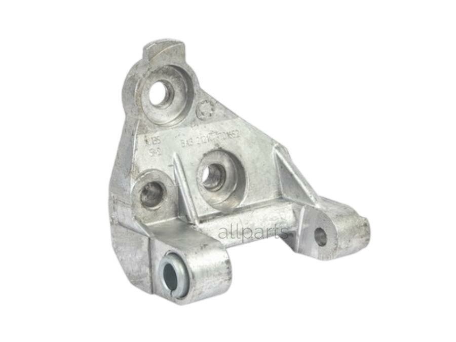 LADA 21214370165000 Кронштейн крепления генератора ВАЗ-21214,2123 нижний (инж.) LADA 21214370165000