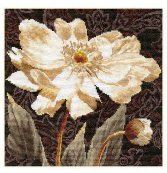 Набор для вышивания крестом Алиса "Белые цветы. В объятиях света" 25х25см 2-18 Творческий набор с комплектом качественных ниток мулине, хлопковой канвой, удобной иглой, схемой и инструкцией