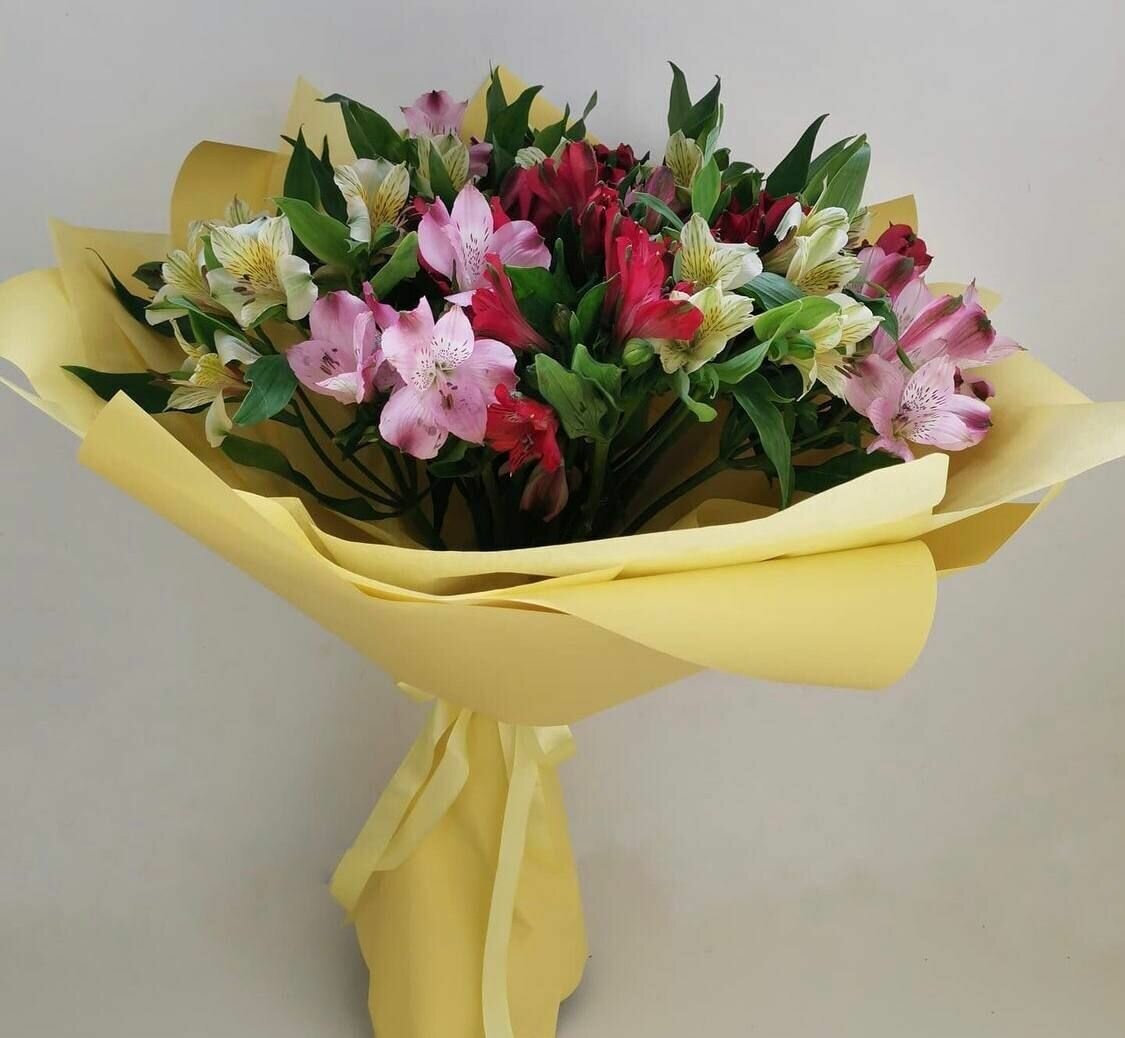 Альстромерия 11шт / Букет