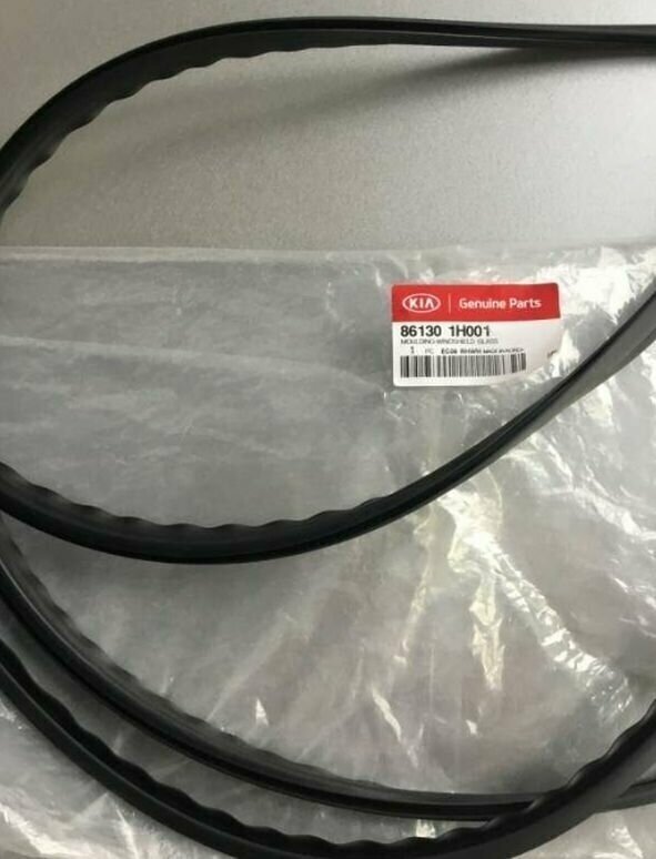 Молдинг лобового стекла для Kia Ceed 2006-2012 / арт. 861301H001 / бренд MOBIS