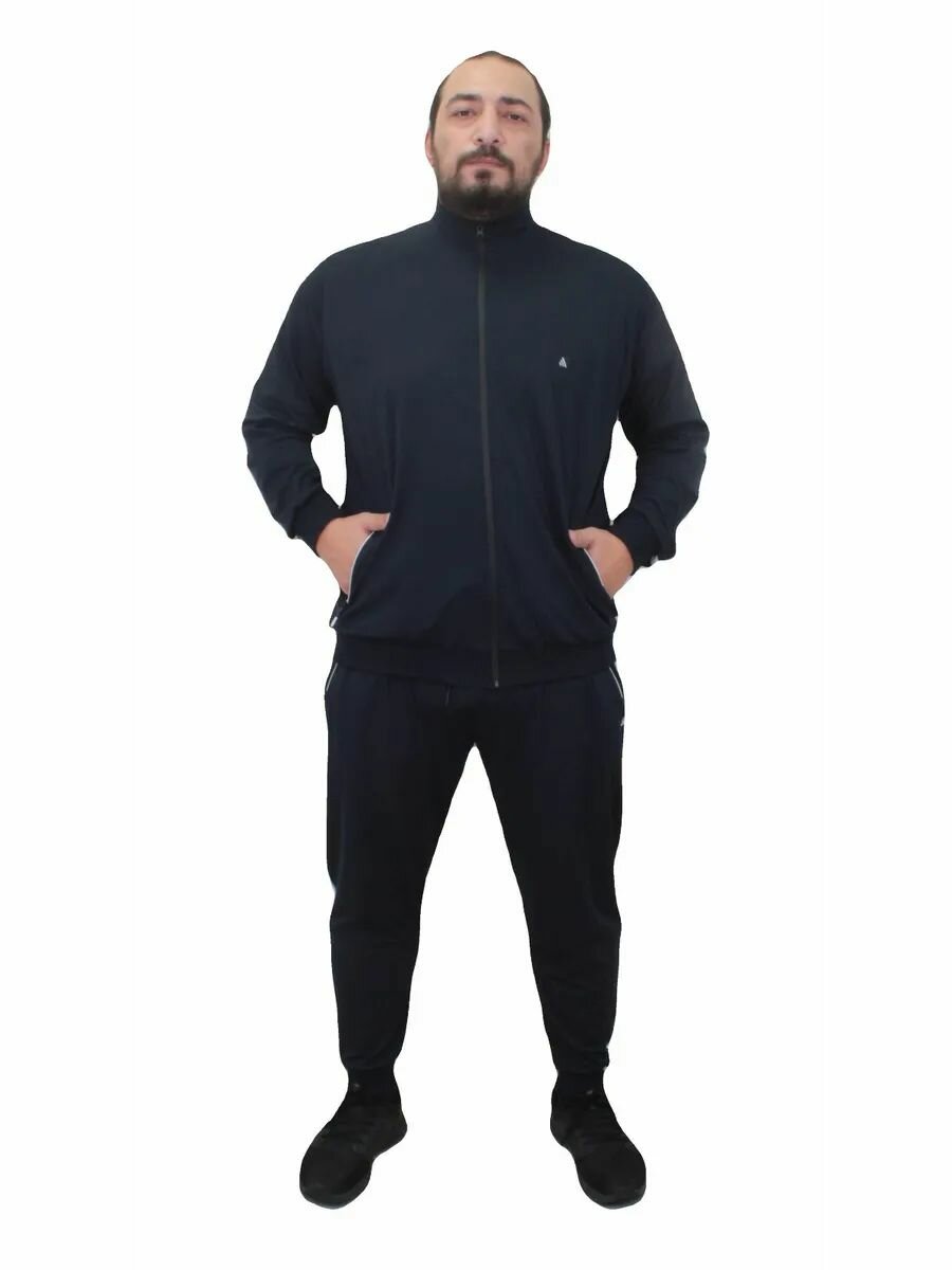 Костюм спортивный