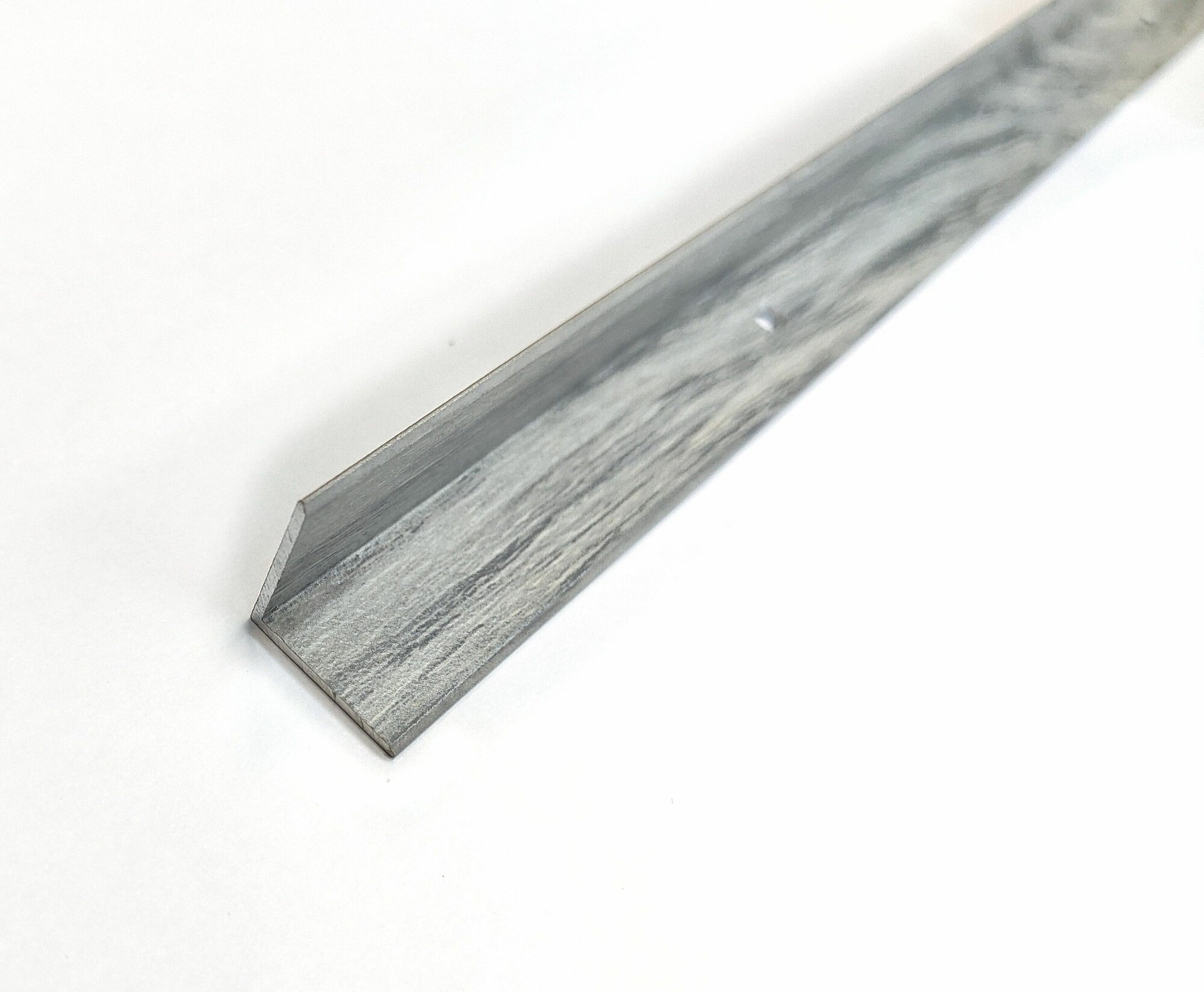 Порожек для напольных покрытий угловой (внутренний) 20х20 мм, длина 0,9м, Русский профиль, Угол 20*20 внутренний 0,9 Дуб хельсинки