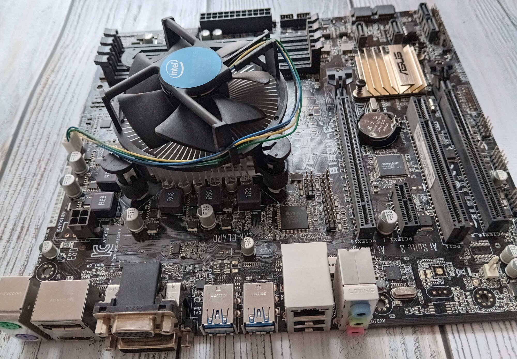 i3-7100 ASUS материнская плата с процессором и вентилятором