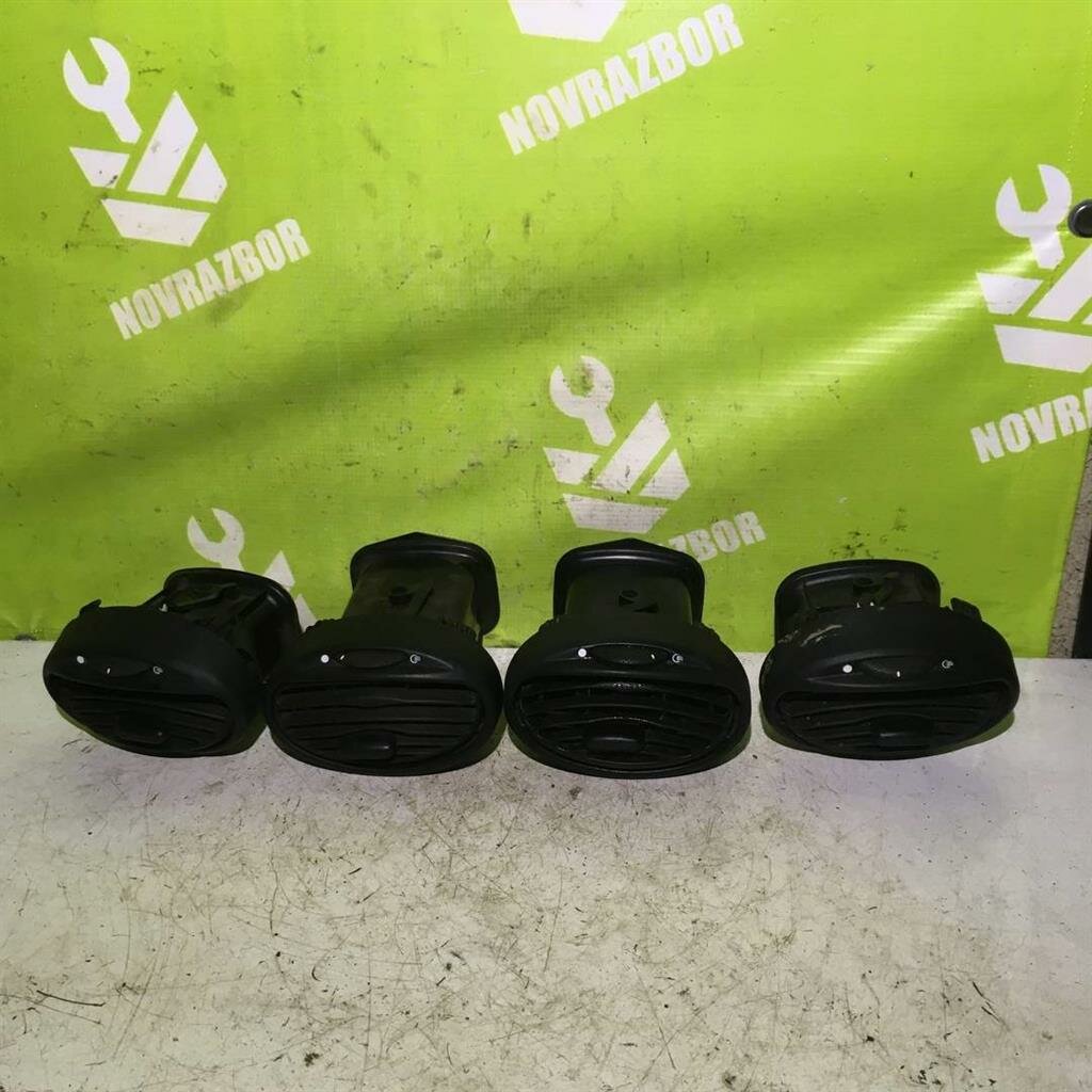 Дефлектор воздушный Ford Focus 1 1998-2004