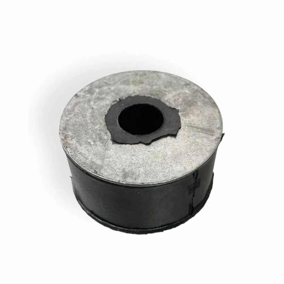 Подушка кабины МТЗ 82 1221 нижняя малая 130-5001364 оригинал Беларусь