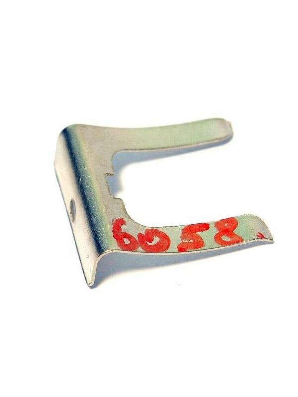 Держатель замка двери Волга, Газель, Бизнес, NEXT , ОАО ГАЗ, 31105-6105142