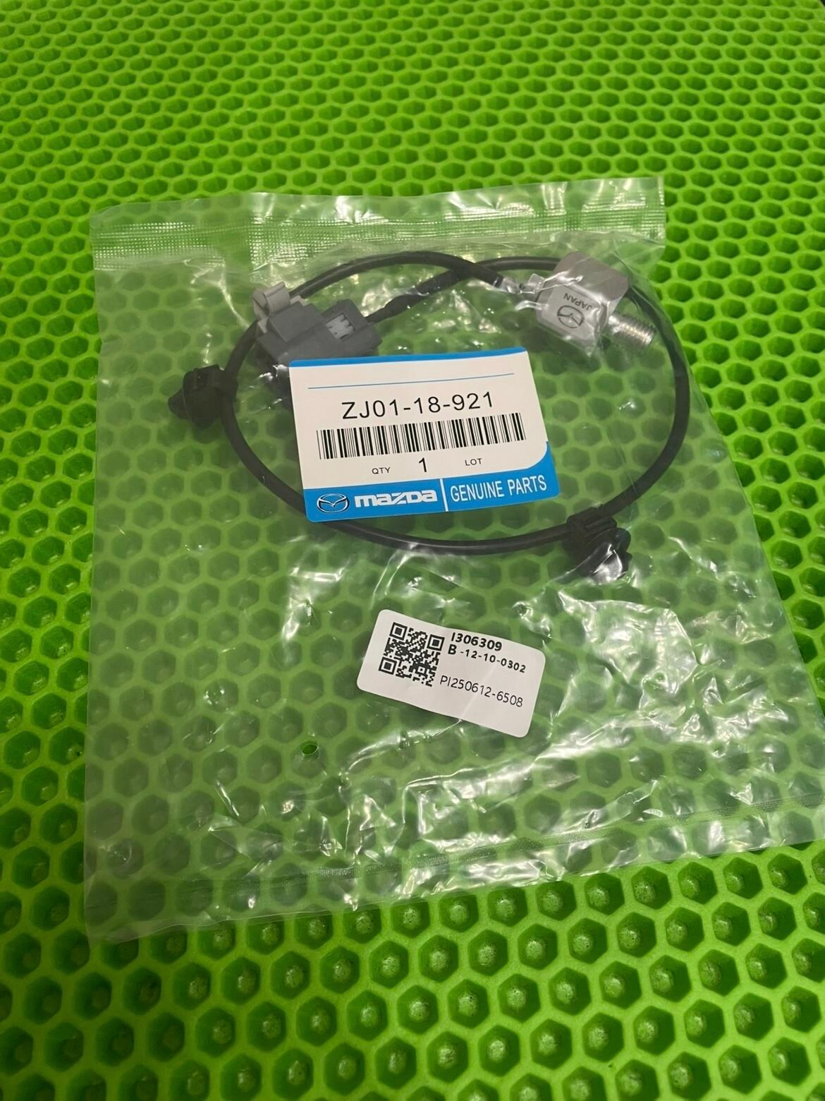 Датчик детонации ZJ01-18-921 Mazda для а/м Mazda 2 (DE) 1.3 / 3 (BK/BL/BM/BN) 1.6 (2003-2020)