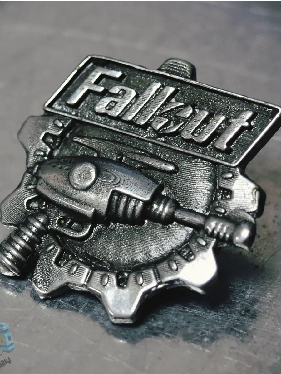Значок, Бластер Fallout, металл, 3см