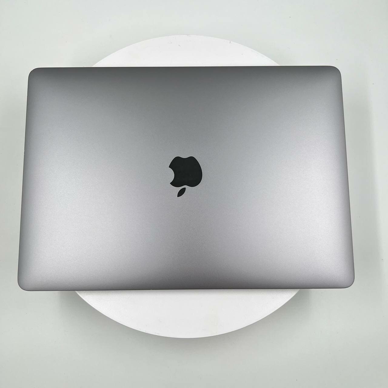 Ноутбук Apple MacBook Air 13 2020, M1 3.2 ГГц, RAM 16 ГБ, SSD 512 ГБ, серый космос