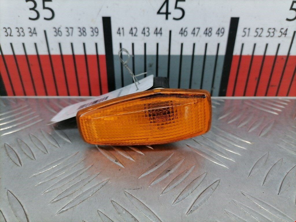 Повторитель указателя поворота правый Hyundai Coupe 2 арт. 2171888