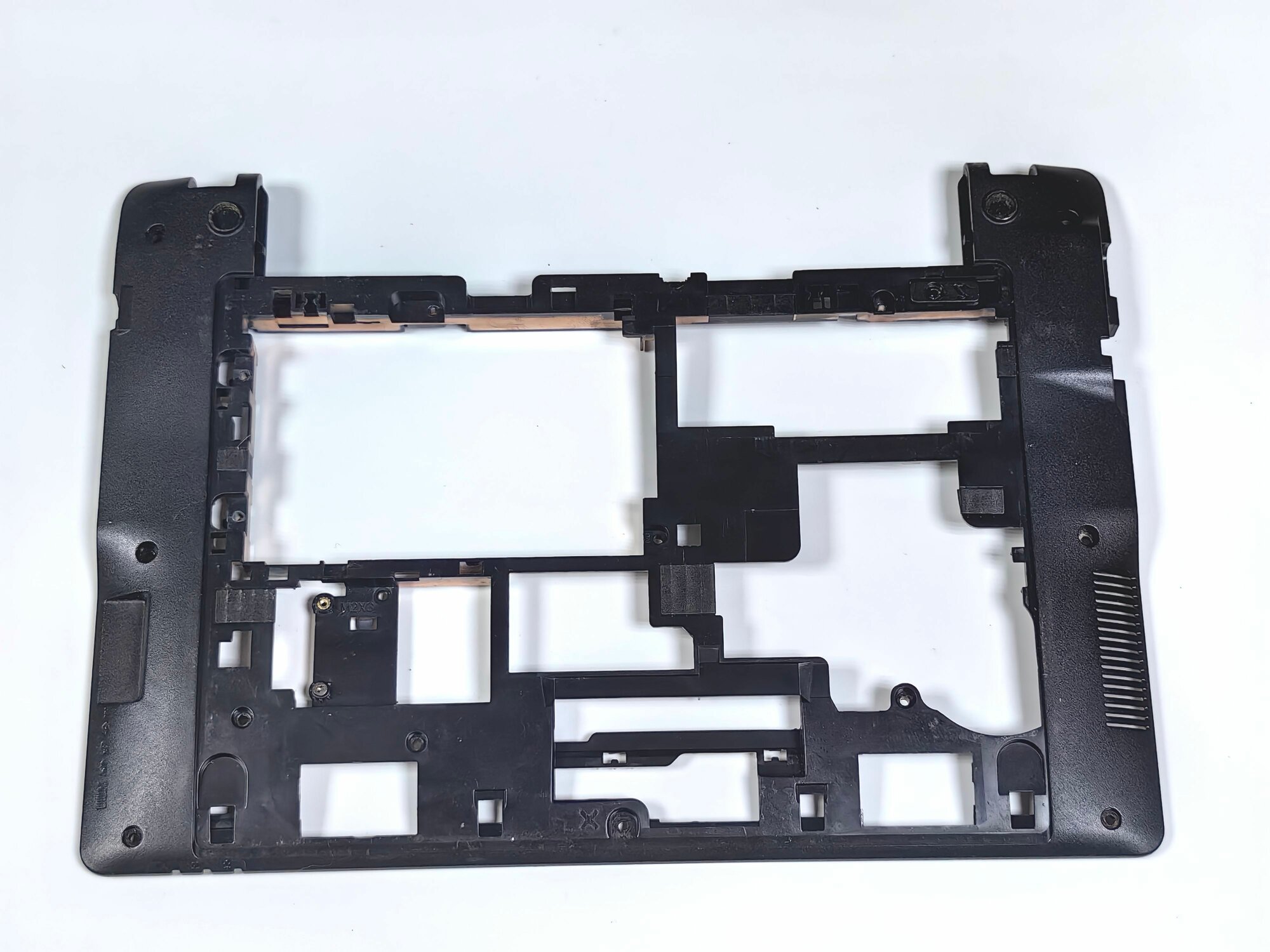 Нижняя часть корпуса (поддон) ноутбука Acer Aspire V5-121 One 725 ZYU37ZHABATN